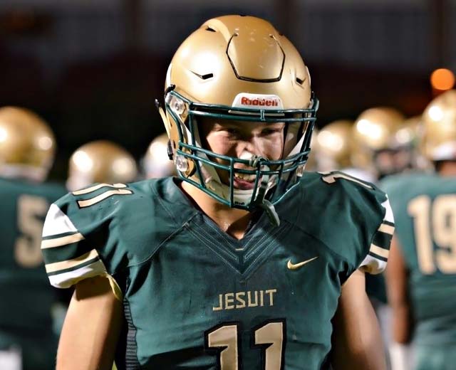 Grit and Focus Power Jesuit Defensive End - Les Schwab